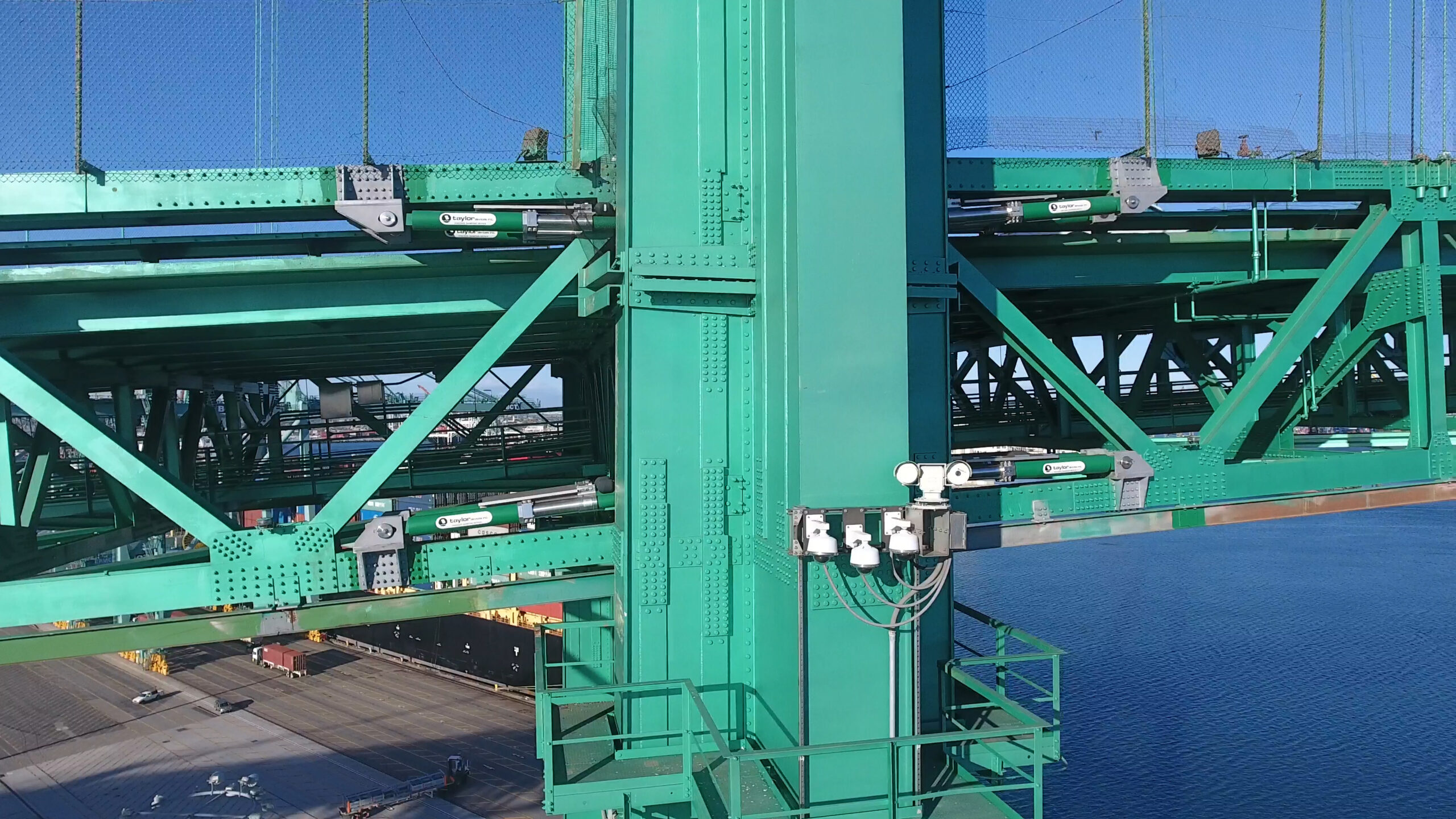 Vincent Thomas Bridge | Long Beach, CA | Taylor Devices, Inc.